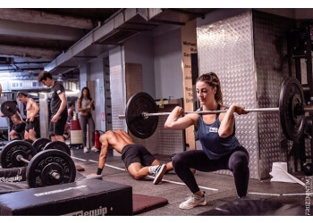 3 Best Gyms in Paris - ThreeBestRated