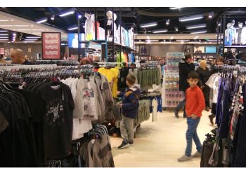 3 Best Clothing Stores in Lille, France - Expert Recommendations