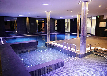 3 Best Gyms in Lyon, France - Expert Recommendations